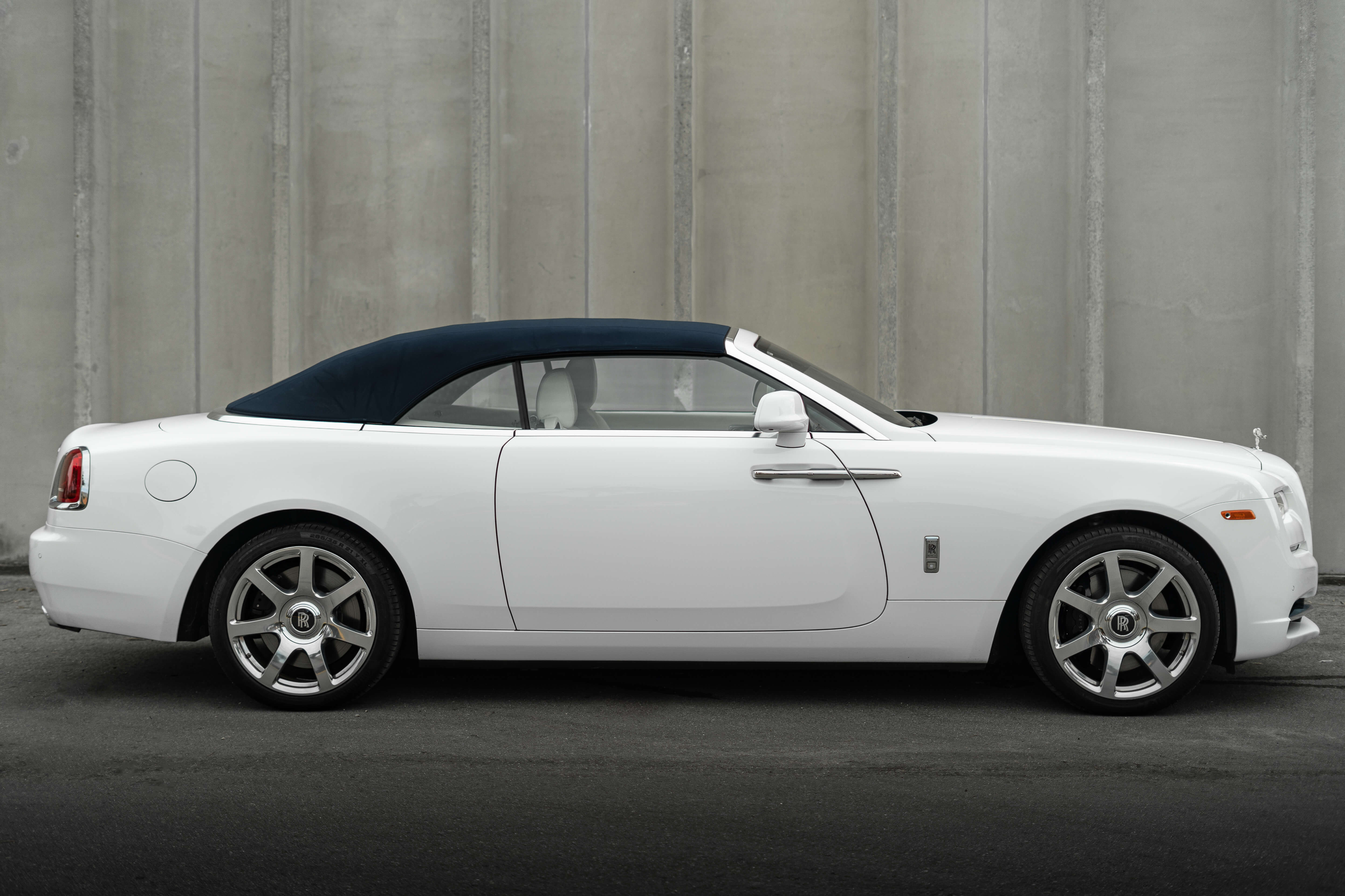 2016 Rolls Royce Dawn | Exotic Car Hacks