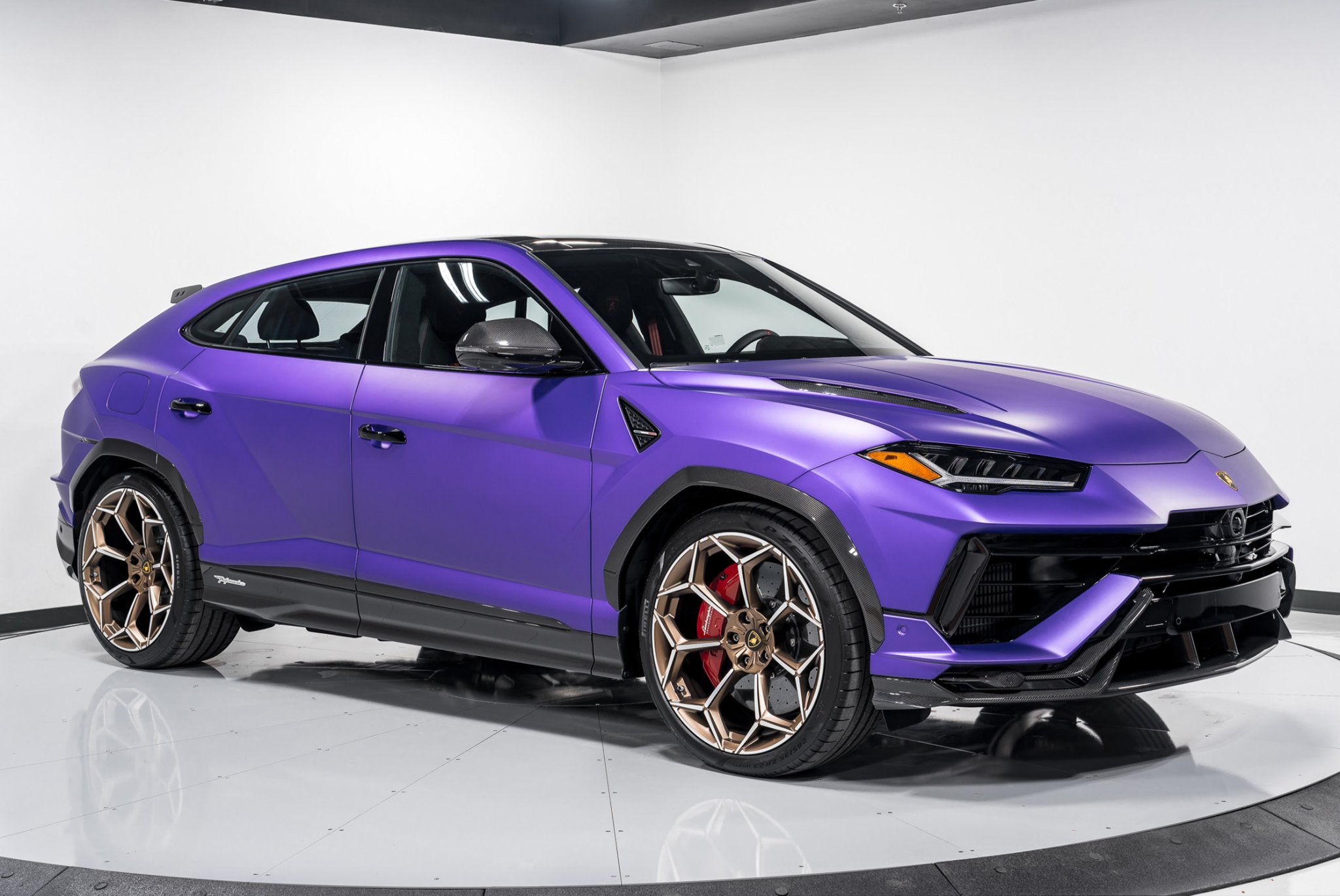 Lamborghini Urus Buyers Guide | Exotic Car Hacks