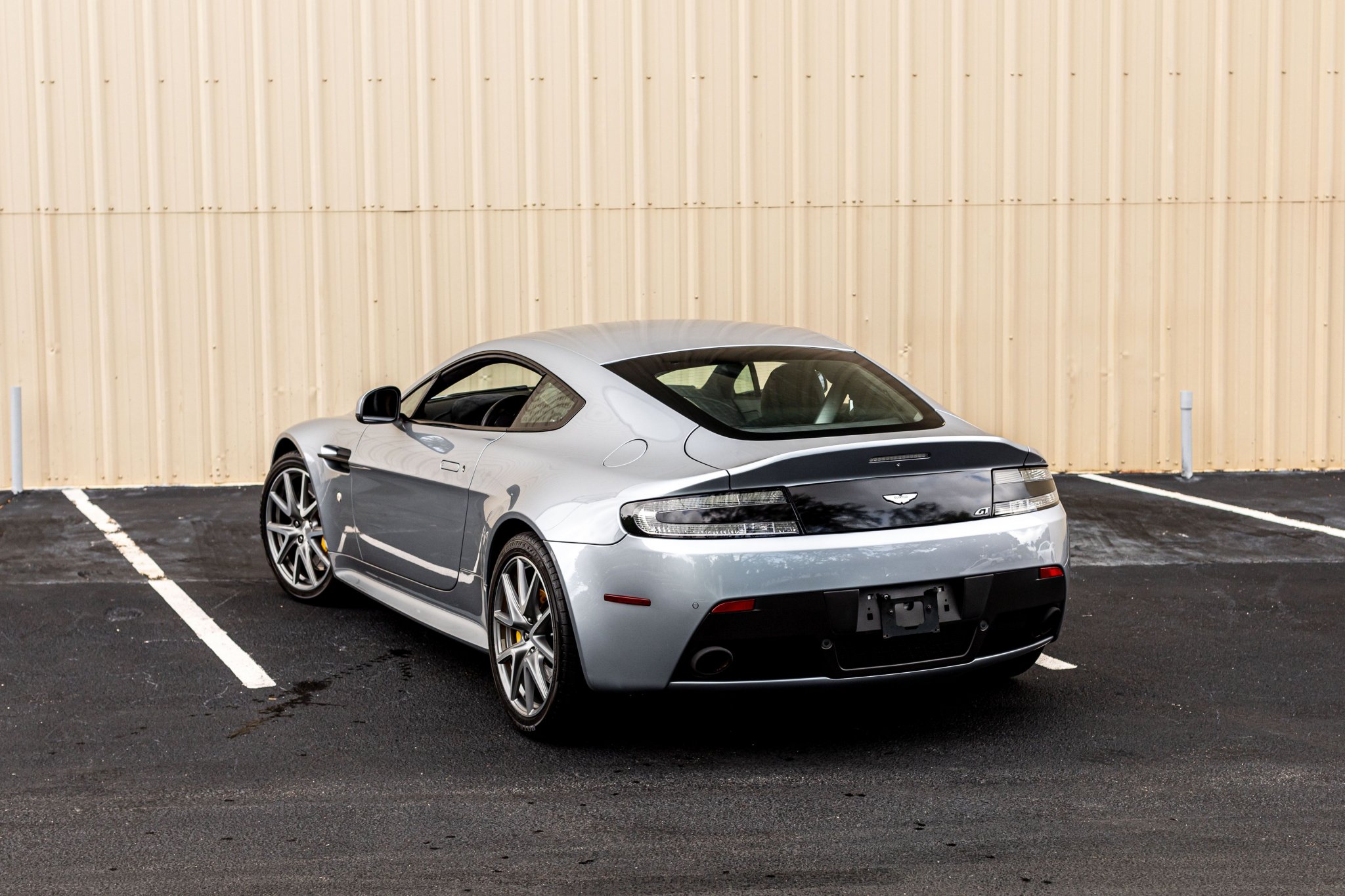 Aston Martin Vantage V8/V12 (Gen 1) Buyers Guide | Exotic Car Hacks