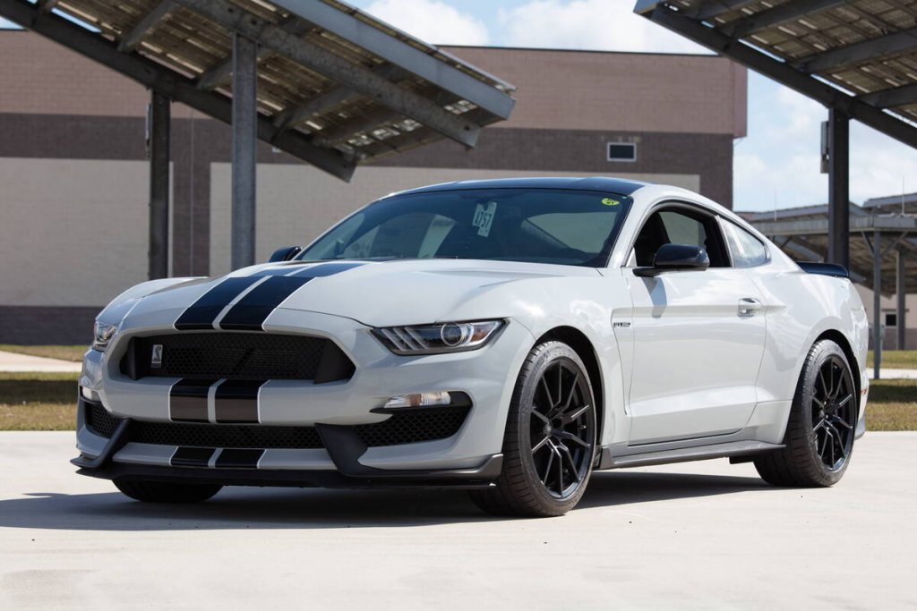 Ford Mustang Shelby GT350 Buyers Guide | Exotic Car Hacks