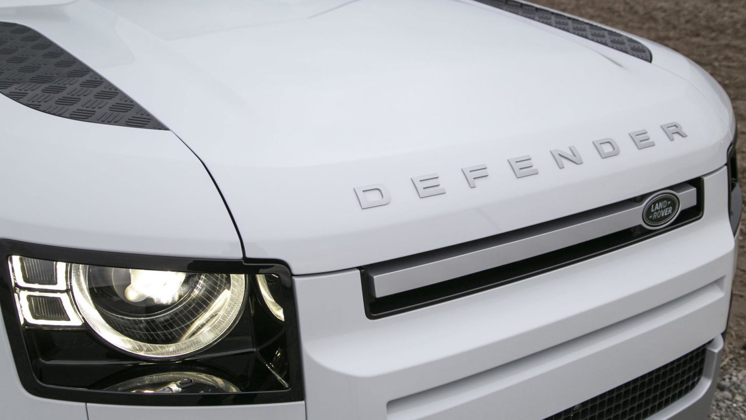 Land Rover Defender Second Generation Buyers Guide | Exotic Car Hacks