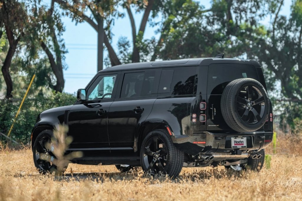 Land Rover Defender Second Generation Buyers Guide | Exotic Car Hacks