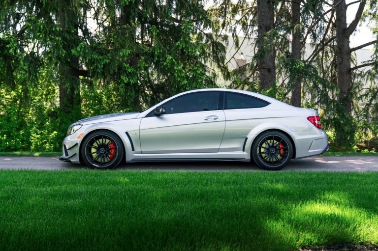 Mercedes-Benz C63 AMG W204 Generation Buyers Guide | Exotic Car Hacks