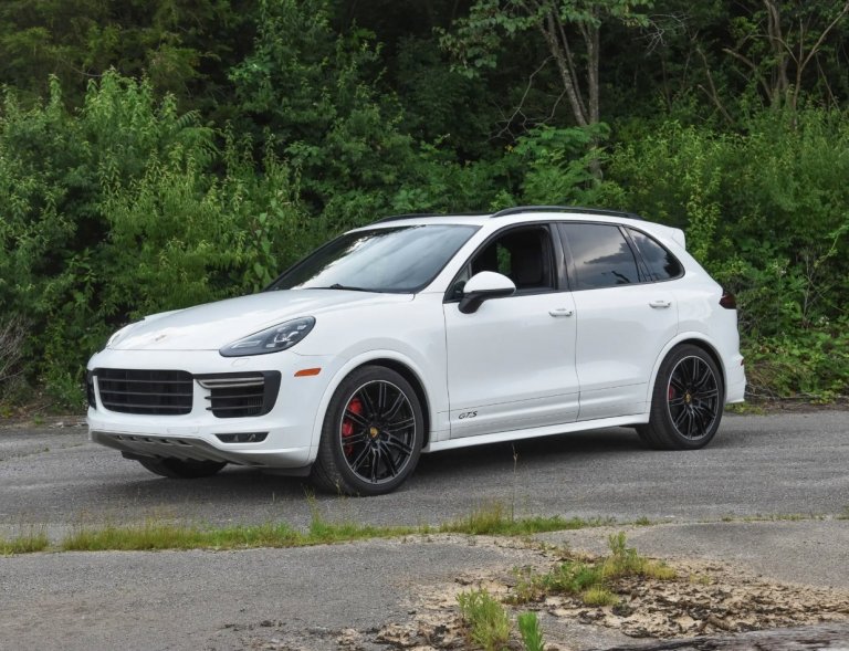 Porsche Cayenne GTS/Turbo (Second Generation) Buyers Guide | Exotic Car ...