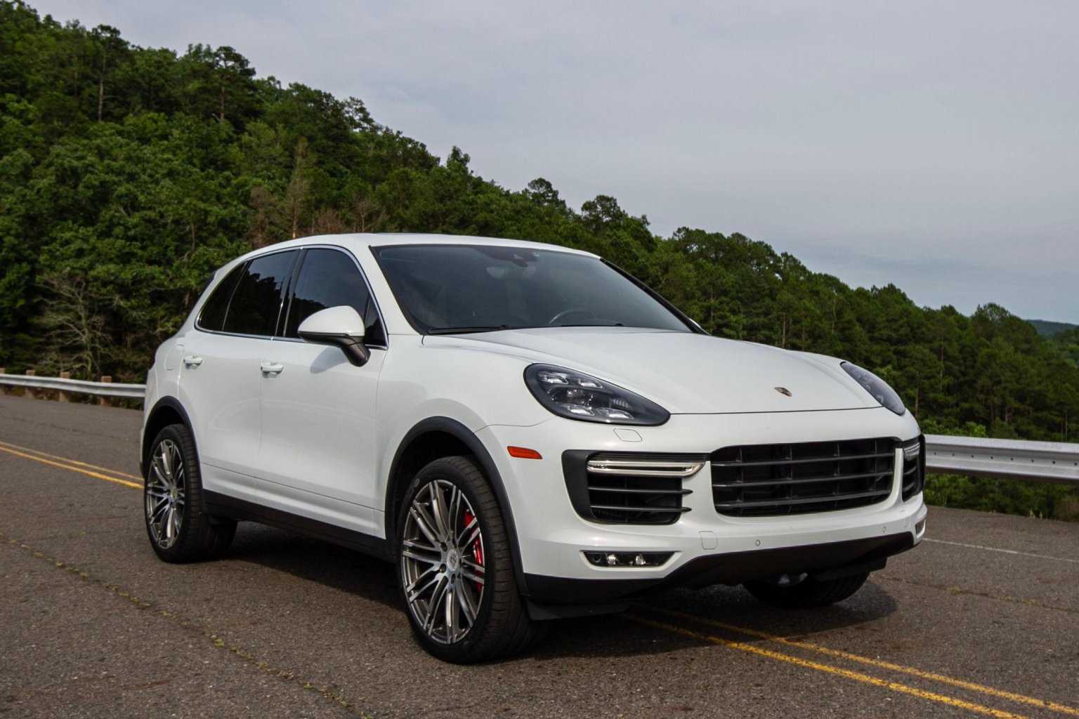 Porsche Cayenne GTS/Turbo (Second Generation) Buyers Guide | Exotic Car ...