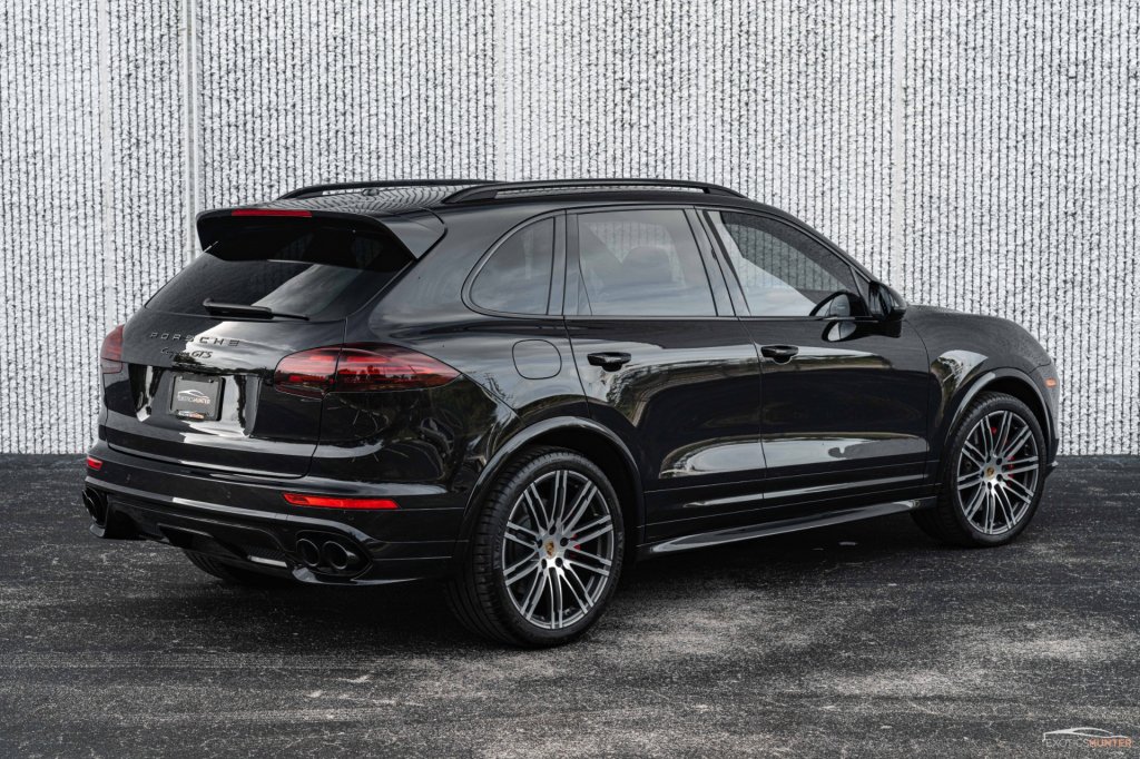 Porsche Cayenne GTS/Turbo (Second Generation) Buyers Guide | Exotic Car ...
